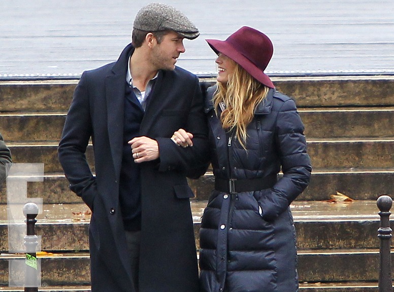Blake Lively & Ryan Reynolds: Paris PDA Blake Lively & Ryan Reynolds: Paris PDA
